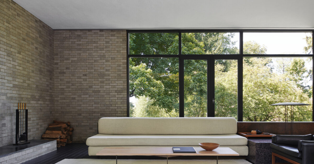 Nicole England | Hodgson House